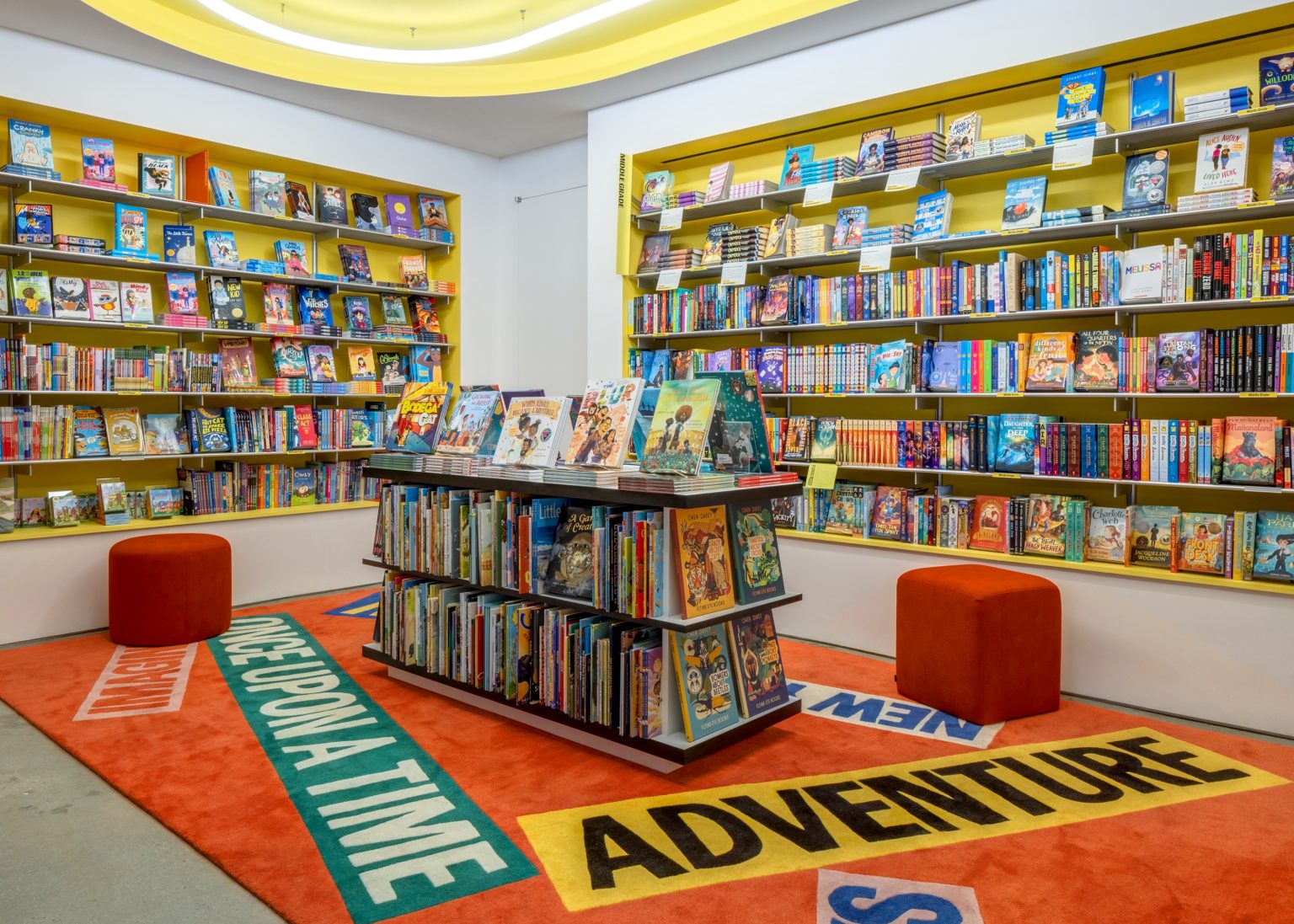 Designing an independent bookstore - SMLXL